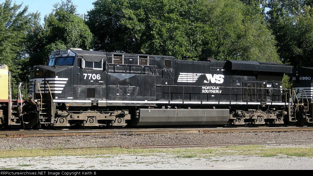NS 7706